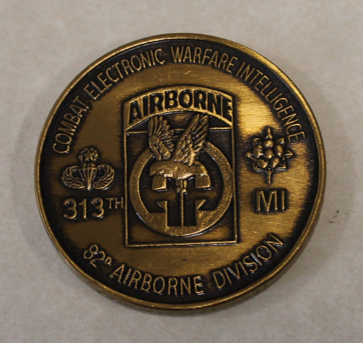 82nd Airborne Division 313th Military Intelligence Combat Electronic W ...